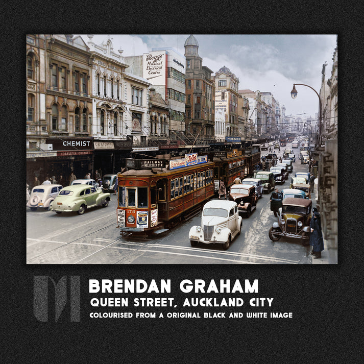 QUEENS STREET by BRENDAN GRAHAM – Camera House NZ