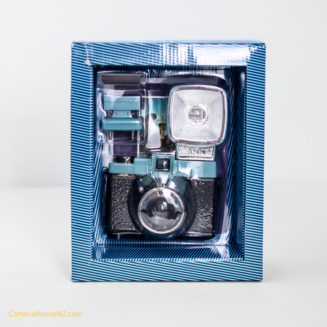 Lomography Diana Mini Camera and Flash – Camera House NZ